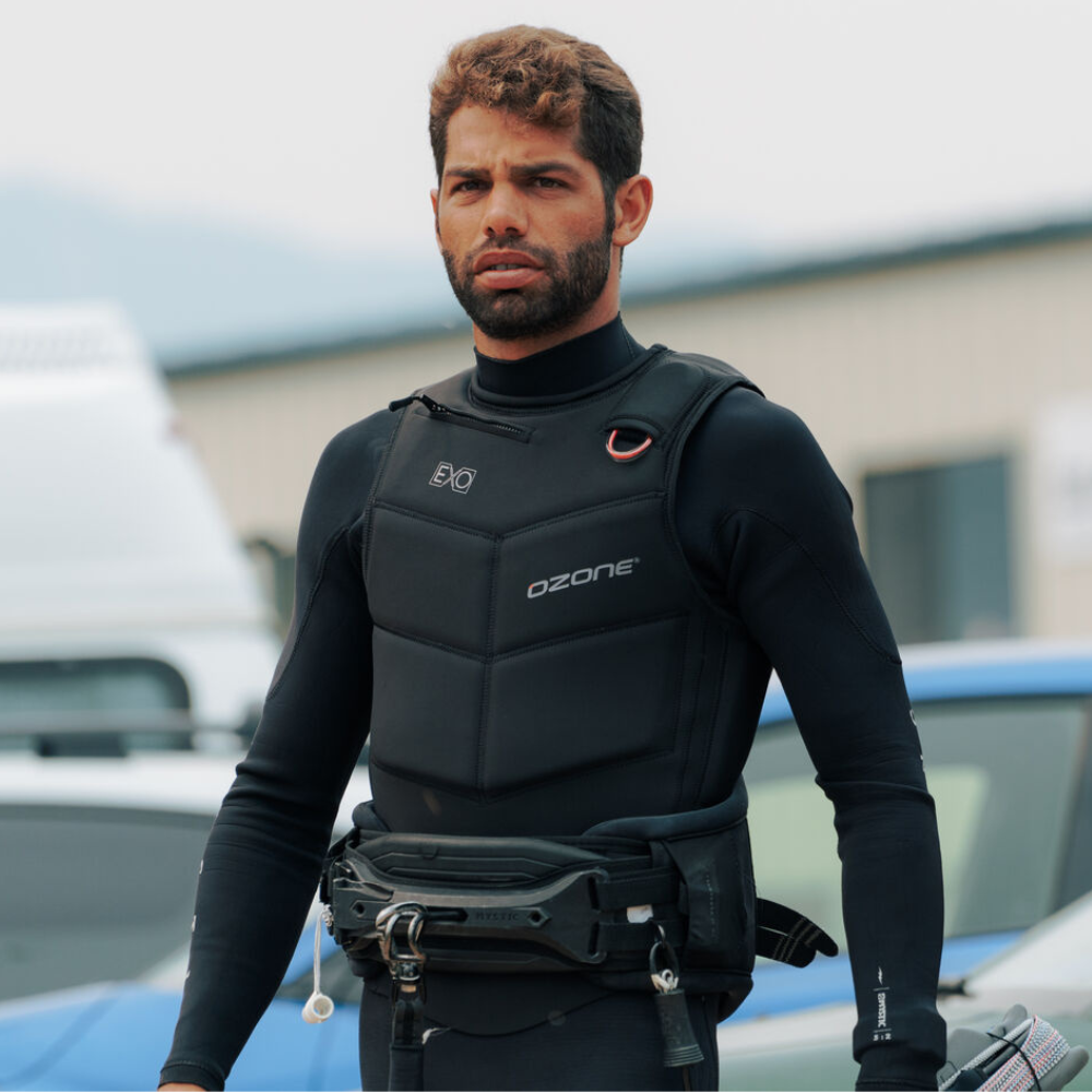 אימפקט וסט OZONE EXO – Surf Center – מרכז הקייט וינג פויל והגלישה